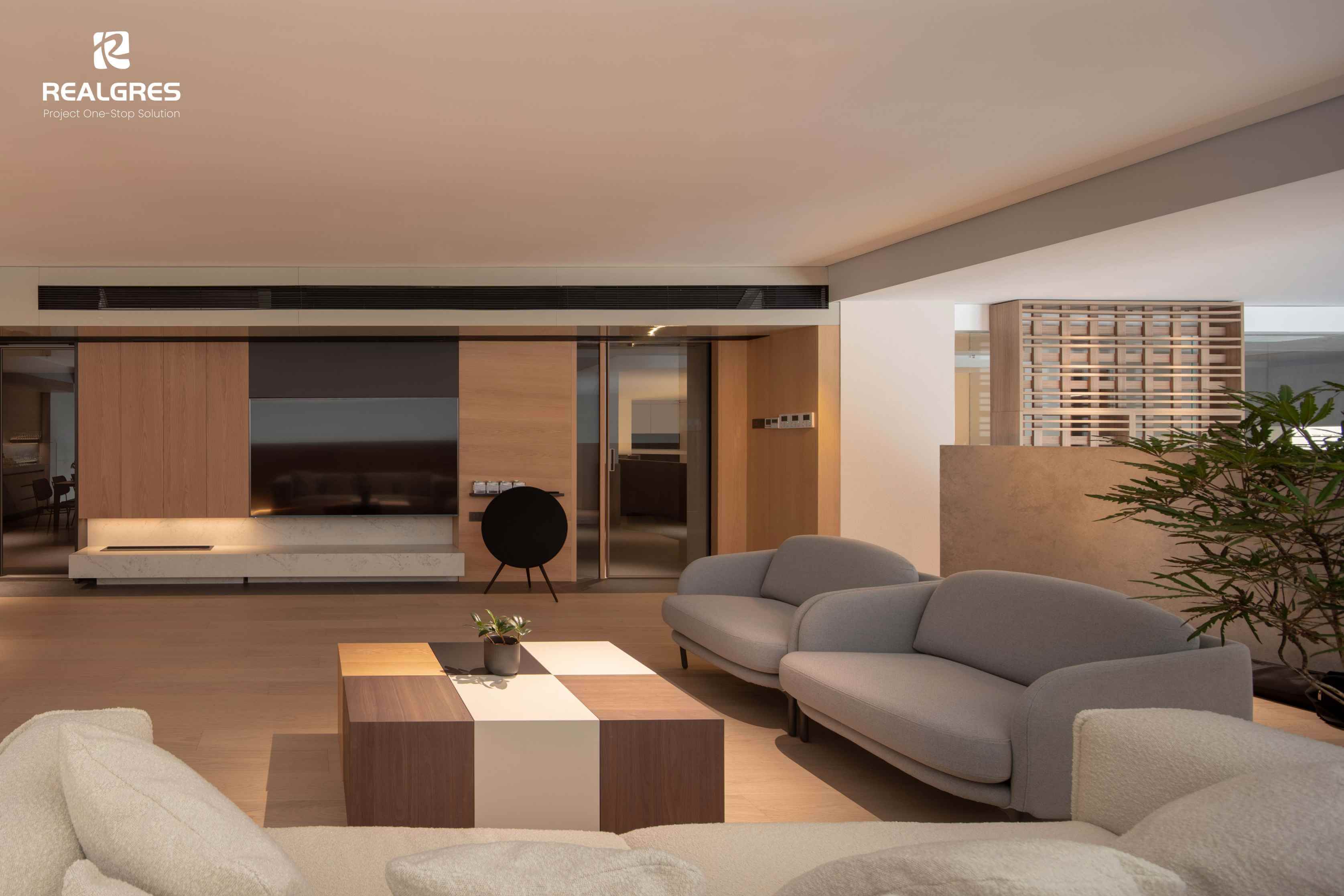 2F-2-IMG_6553-HDR+ | Realgres